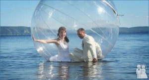 Bubble Couple : Wedding Unveils – Funny Wedding Photos